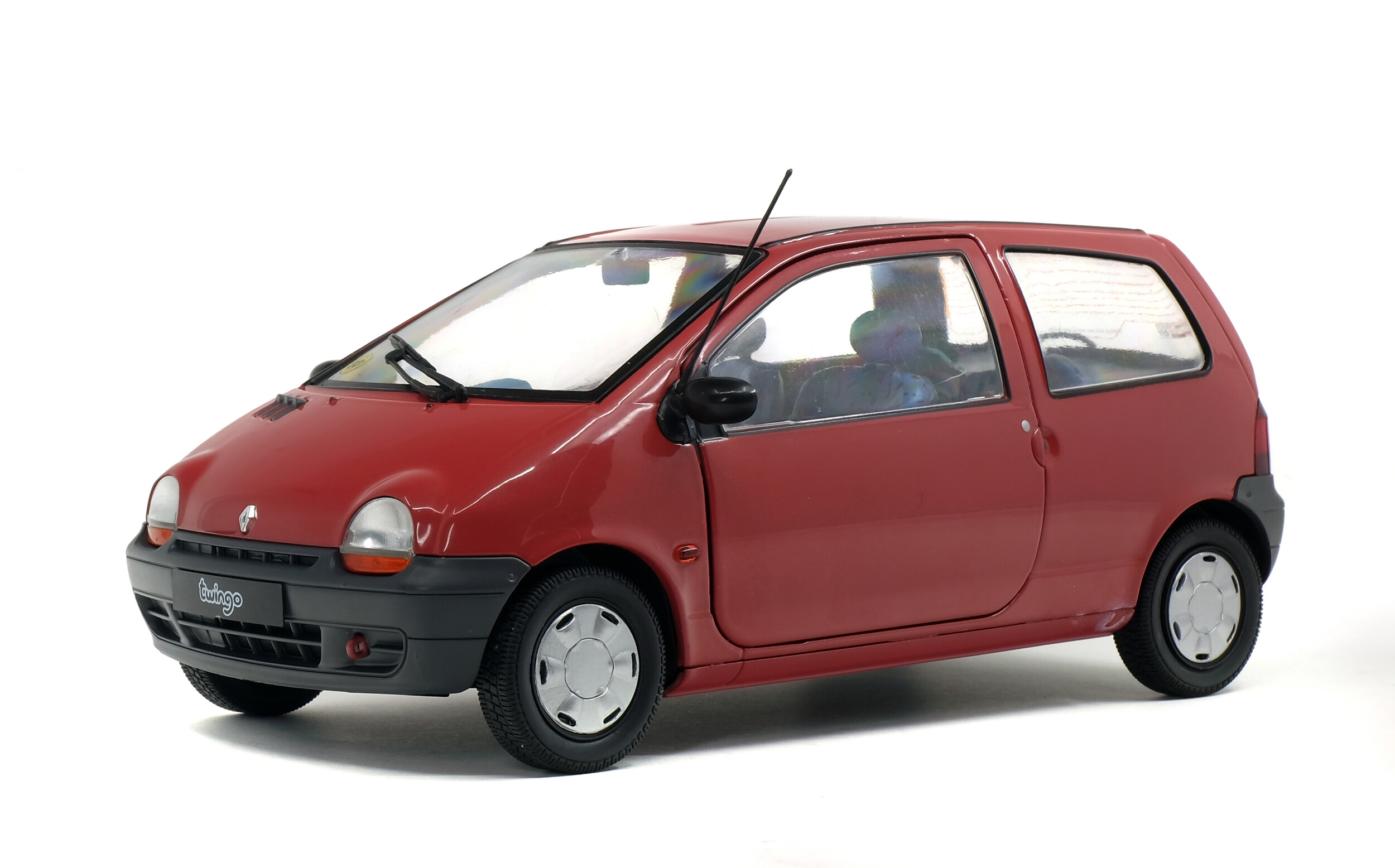 1/18 (Solido) 1993 RENAULT TWINGO MK1